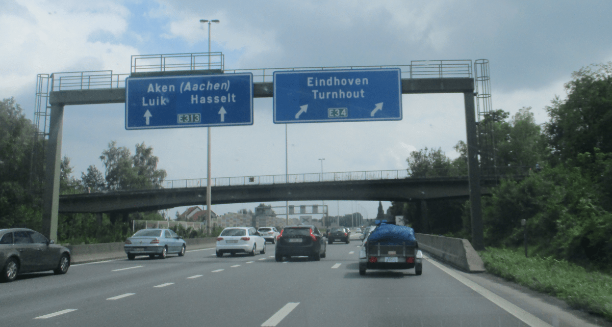 On The Right Side – Driving in Europe – Sarkology Travels